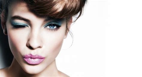 Barbara Palvin Height Weight Age And Body Measurements