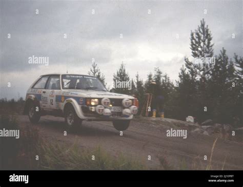 Henri Toivonen Fin Antero Lindqvist Fin Talbot Sunbeam Lotus Gr2