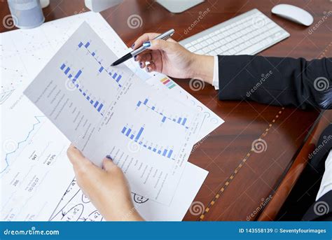 Manager Analyzing Report Stock Image Image Of Occupation 143558139