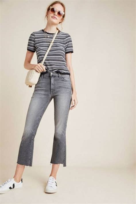 Combina así los jeans gris para mujer y luce divina
