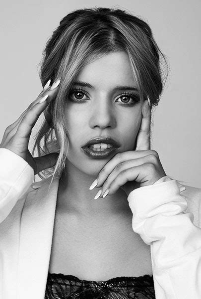 Roxy S Models