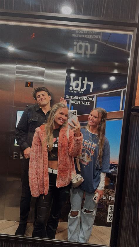 Emily And Sidney Sentner Happy In The Sun Instagram