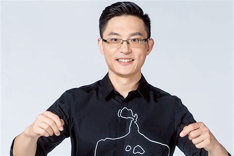非诚勿扰姜振宇对话二次元 现代人如何正确打call