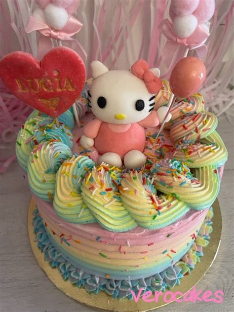 Verocakes Hello Kitty Rainbow Cake