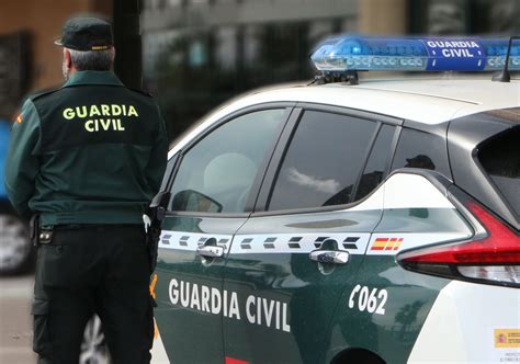 Detenido Un Joven En A Pastoriza Por Agredir A Su Pareja E Intentar