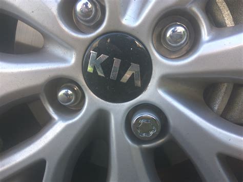 секретные гайки McGard 34195SL — KIA Rio X-Line, 1,6 л, 2018 года ...