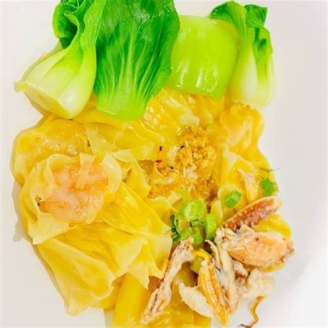 ร้าน บะหมี่เกี๊ยวปูสหชัย บ้านดู่ เชียงราย รีวิวร้านอาหาร