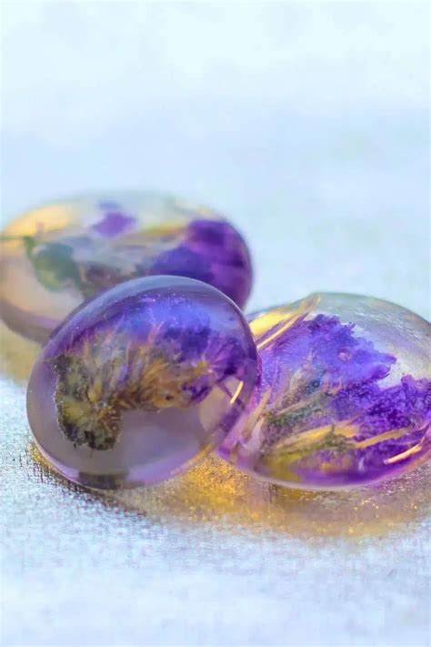 11 Epoxy Resin Craft Ideas For Beginners Snappy Living