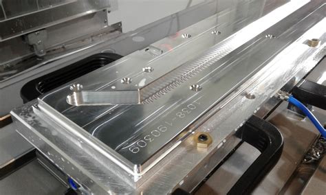 Cam Action Fixture Clamps Available In Different Sizes