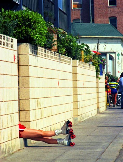 The 1970s Roller Skaters Of Venice Beach Through Stunning Old