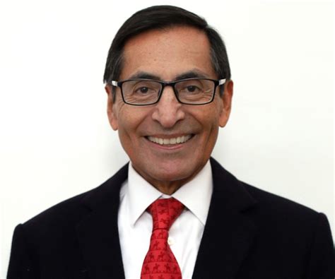 Diputados ratificaron a Rogelio Ramírez de la O al frente de la