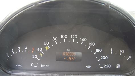 Mercedes Benz W A Klass Vaneo N Idikupaneeli Lcd Ekraani Remont