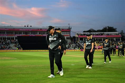 Nz W Vs Bd W Dream11 Prediction Fantasy Cricket Tips Todays Playing
