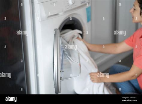 Girl Sitting On Washing Machine Hi Res Stock Photography And Images Alamy