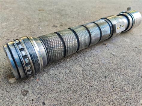 Hilt Run Open Rlightsaberbst