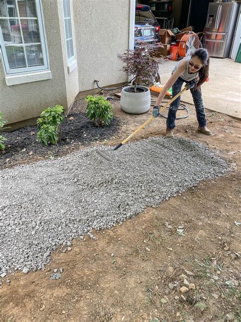How To Lay A Paver Walkway With Grass In Between Paver Walkway Paver