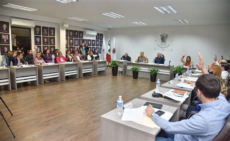Cabildo aprueba vender terrenos inútiles