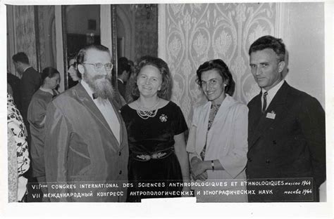 Arheolog Comșa Maria Arheologi