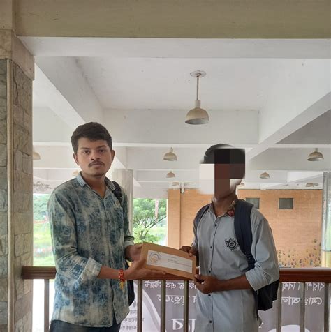 মেধাবী সনাতনী শিক্ষার্থীকে শিক্ষাবৃত্তি প্রদান করল বাংলাদেশ অগ্নিবীর