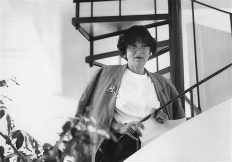 Eileen Gray Classicon