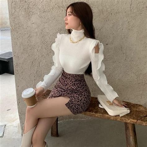 Pin By Eirlys Ryu On Fashion Fashion Outfits Teen Fashion Outfits Kpop Fashion Outfits