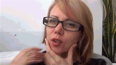 Squeezes My Lips Like Fish Lips A Lorys Passionate Fantasies