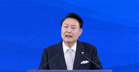 필리핀 매체 한국 상대 영토 빼앗지 않고 소프트파워로 세계 정복