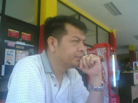 Harga Merosot Peternak Babi Di Taput Menjerit