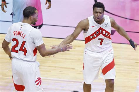Rockets Vs Raptors Game Preview Its Canada In Tampa The Dream Shake