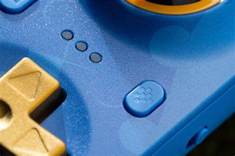 Celebrate Rares 40th With A Special Xbox Controller From 8bito