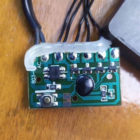 microcontroller flashing led string christmas lights to steady on