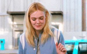Bellaluxuria Fanning Sisters Elle