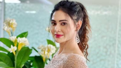 Yeh Hai Chahatein Fame Juhi Singh Bajwa To Play A Grey Character In