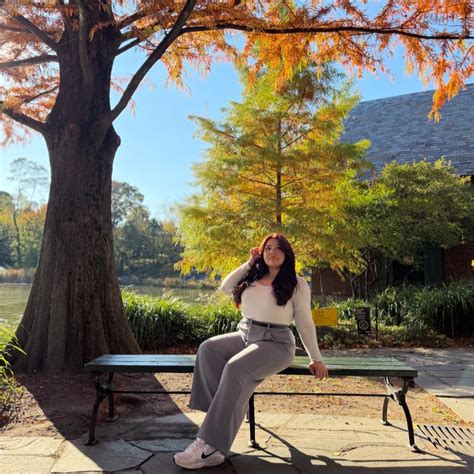 This Is Your Sign To Do This Easy Cat Makeup And Go To That Halloween Party This Weekend 🎃 👻 You