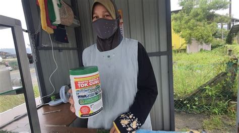 Video Tergamam Dua Tabung Derma Dilarikan Lelaki Bermotosikal Kosmo