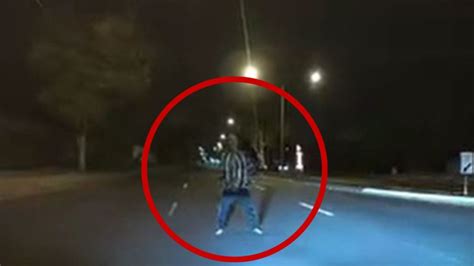 Creepy Dashcam Footage Shows Man Approach Car In Brisbane Herald Sun