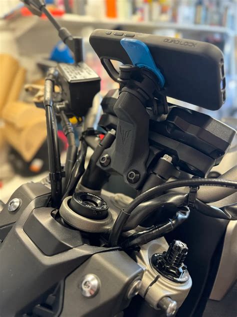 Mt07 Quadlock Dash Mount Bike Bits