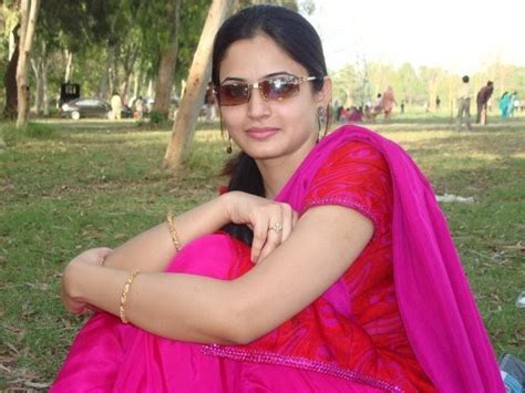 Hot Pakistani Girls Pakistani Dasi Babes