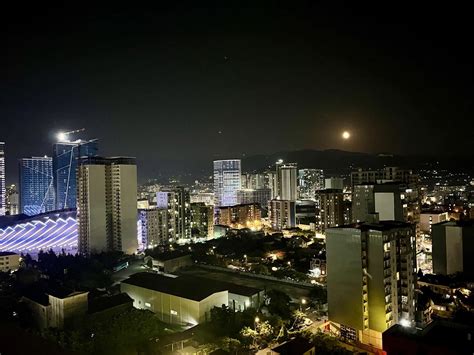 ბათუმში ბინების ყიდვა გაყიდვა სასწრაფოდ იყიდება ვარ მეპატრონე რეალურ კლიენტთან ფასზ