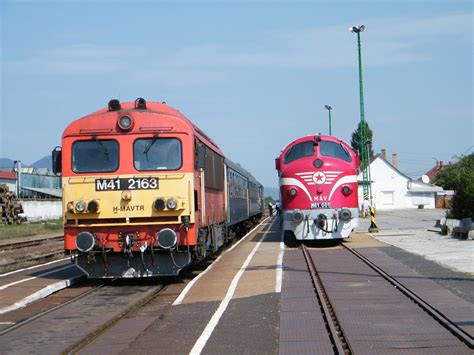 M41 2163 + M61 001 Sárospatak | buro.botond | Flickr