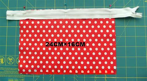 Easy Pencil Case Tutorial ~ Free