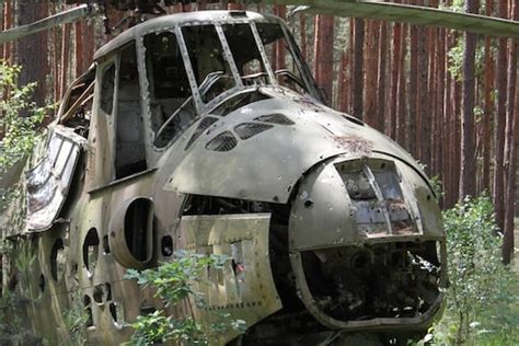 Canada Commuter Plane Carrying Workers To Mine Crashes Killing Six