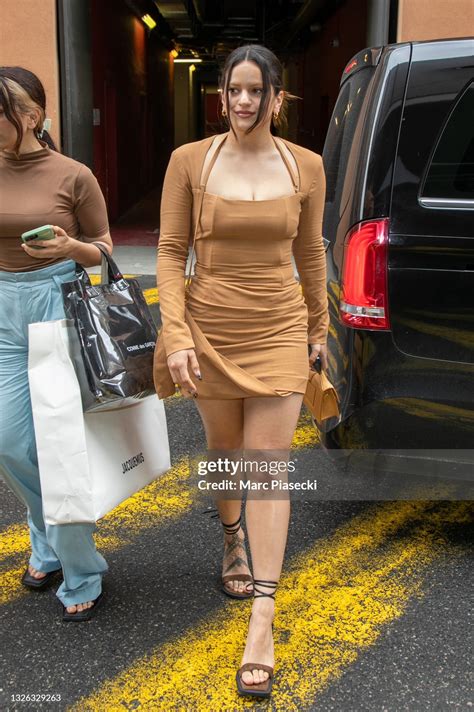 Rosalías Feet