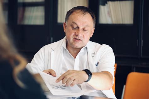 Porast Porodov Na Domu Se Zavedate Vseh Tveganj Do Takšnih Zapletov Lahko Pride