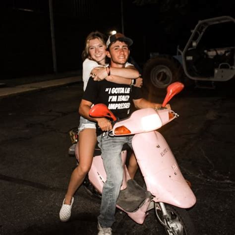 Halley Elkinton Halleyelkinton • Threads Say More