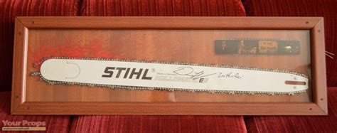 Texas Chainsaw Massacre 3d Autographed Bar From Leatherface´s Chainsaw