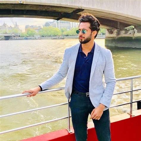 Siddhant Vij Siddhant Vij • Threads Say More