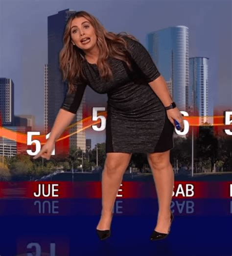 Lena Maria Arango R Curvynewswomen