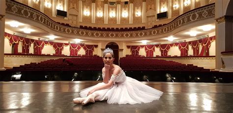 Улсын Дуурь Бүжгийн Эрдмийн Театр Posts Facebook