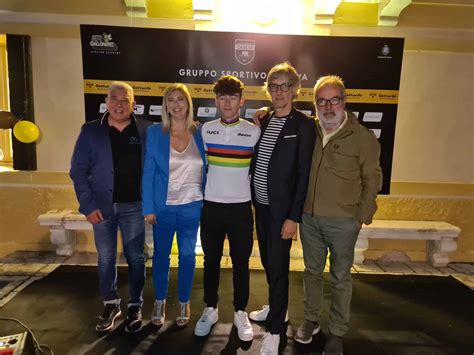 Il Fvg Celebra Davide Stella Campione Di Ciclismo Su Pista